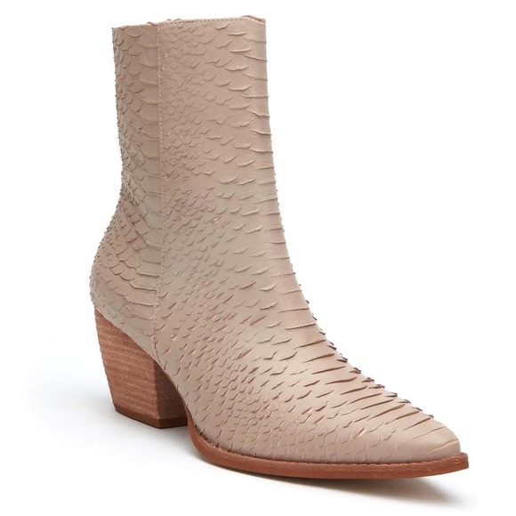 Matisse | Shoes | Matisse 85 Wide Ankle Boot In Ivory Snake Nwt | Poshmark